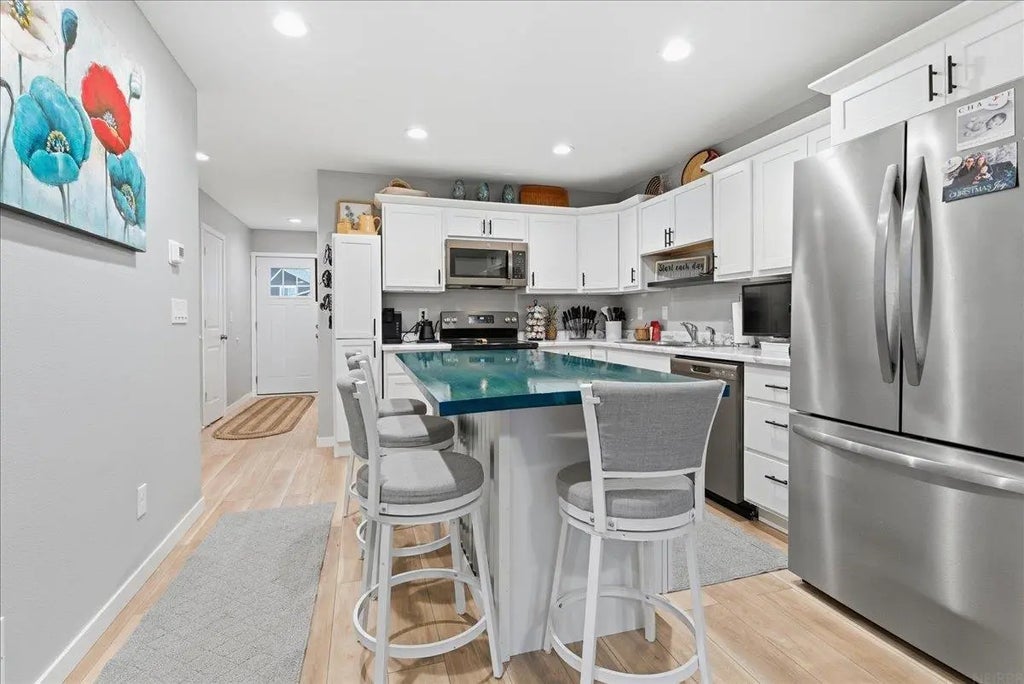 4212 Mourning Dove Drive, Waterloo Property Listing: MLS® #20260154