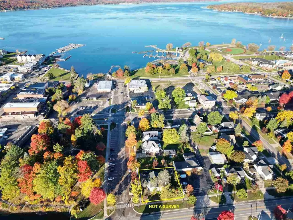 223 River Street, Boyne City Property Listing: MLS® #478069