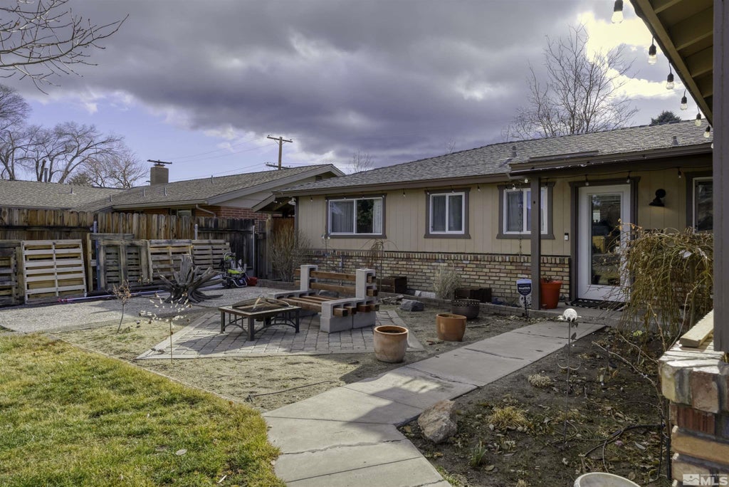601 Adaline Street, Carson City Property Listing: MLS® #250000019