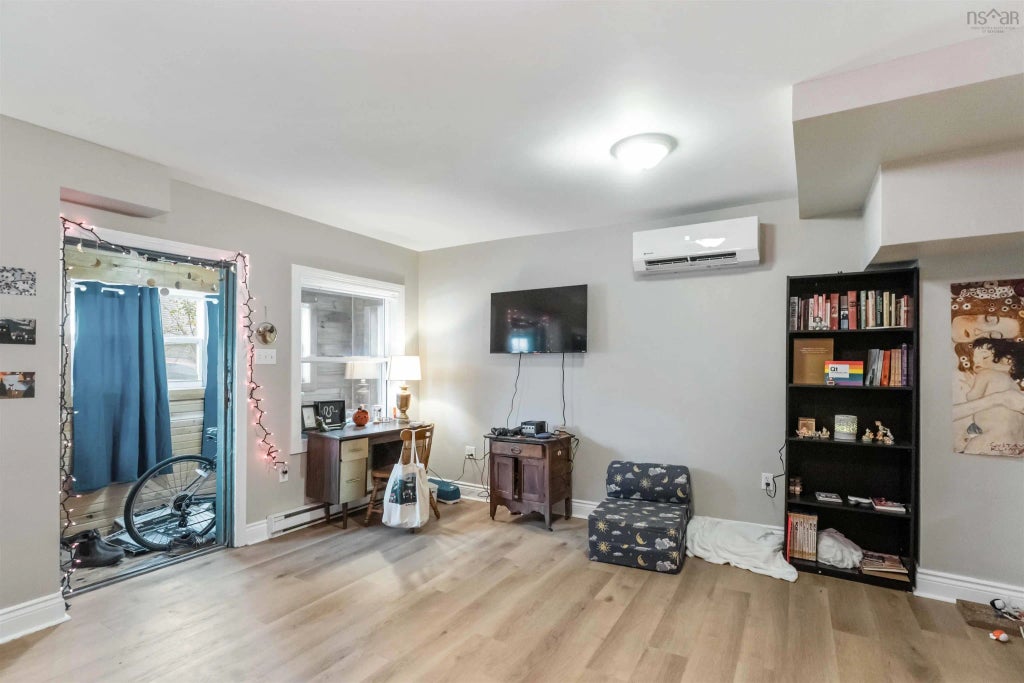 260 Gerrish Street, Windsor Property Listing: MLS® #202528912