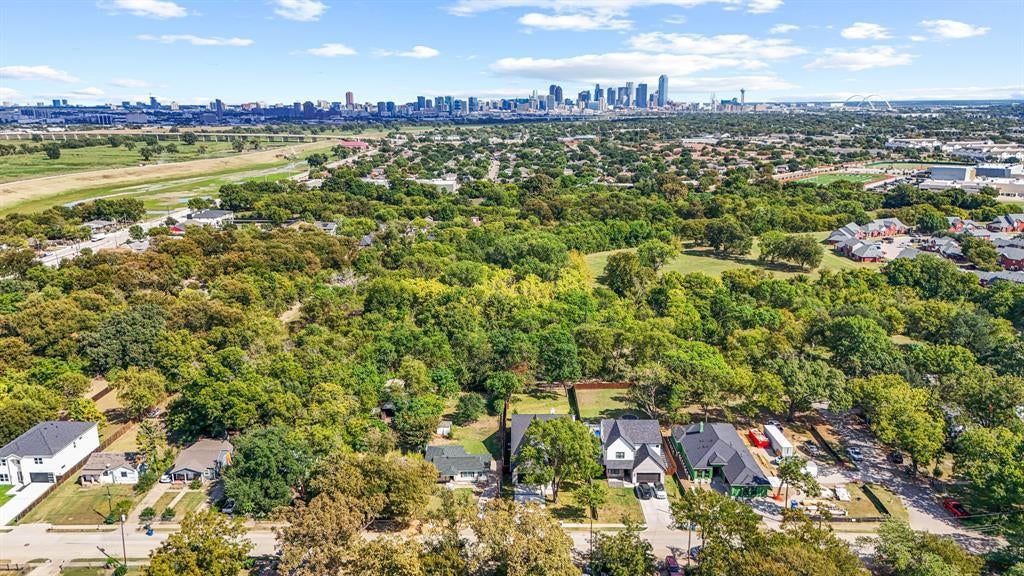 Colonia Weisenberger 4016 Baker Avenue | $720000