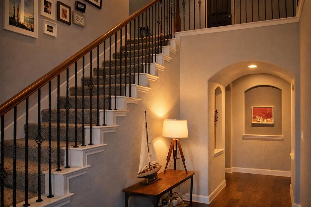 9878 Amberwoods Lane, Frisco, TX 75035-0295 | Crown Ridge Ph 3b MLS ...