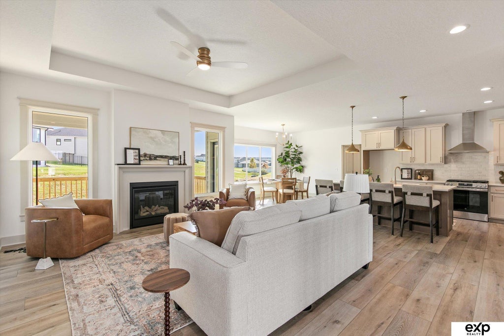 9903 S 181st Street, Omaha Property Listing: MLS® #22532219