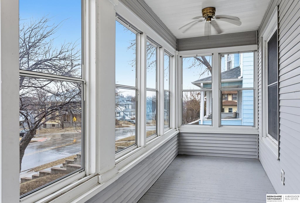 2205 F Street, Omaha Property Listing: MLS® #22601149