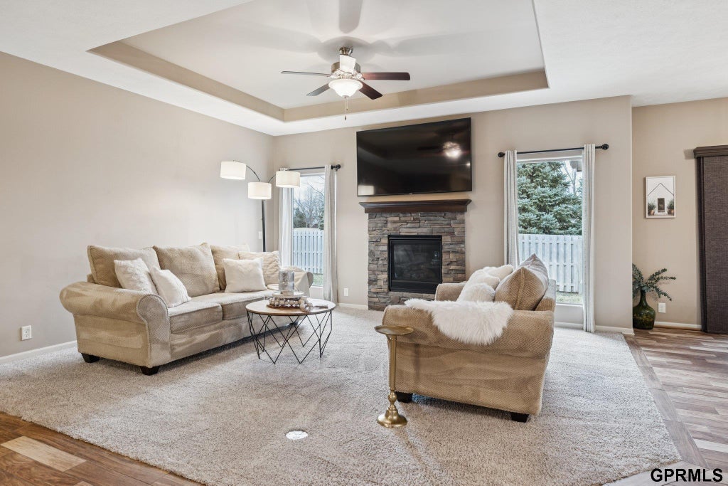 18601 Mason Street, Elkhorn Property Listing: MLS® #22601297