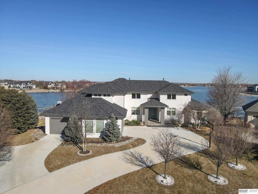 25016 Emile Circle, Waterloo Property Listing: MLS® #22502807