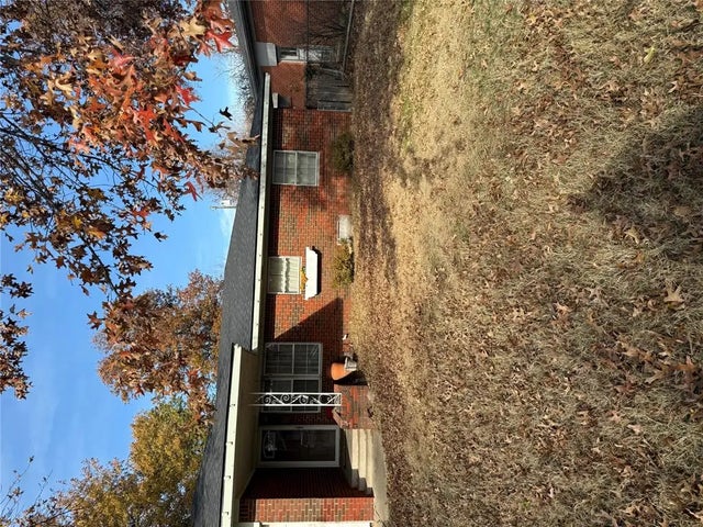 6037 Nw 55th Street, Warr Acres Property Listing: MLS® #1201181