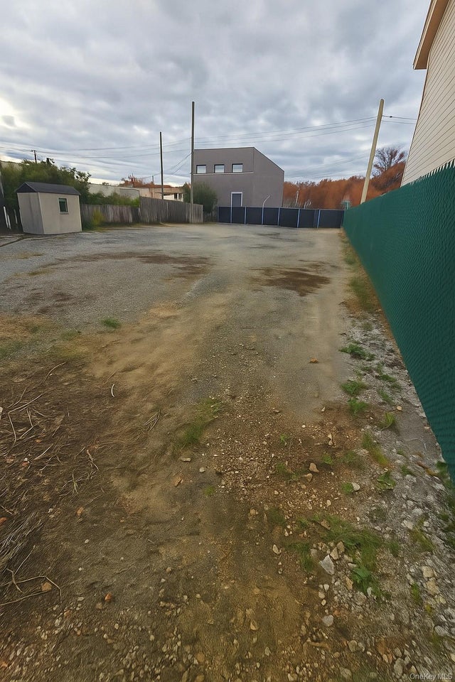 85 Plain Avenue, New Rochelle, NY 10801 (MLS# 932983) - Michael ...