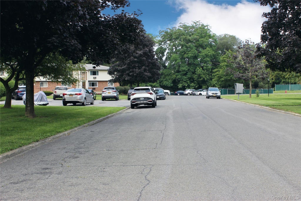 909 Parr Meadow Drive # 9i, Newburgh, NY 12550 | Ragetté Real Estate