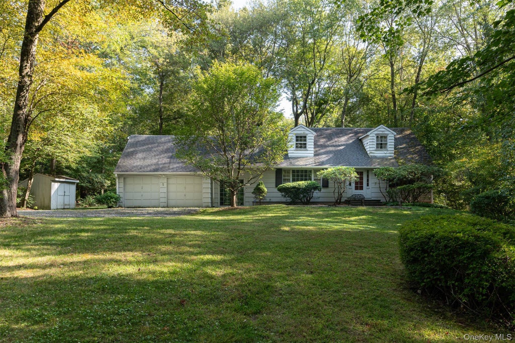 5 Hadley Road, Armonk, NY 10504 (MLS# 927220) - Michael Trinchitella - Re/Max Classic Realty