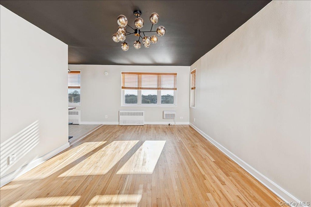 2 Bronxville Road # 8d, Bronxville Property Listing: MLS® #943965