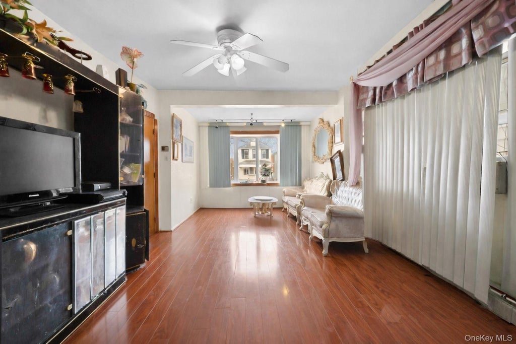 8911 Avenue M, Brooklyn Property Listing: MLS® #950905