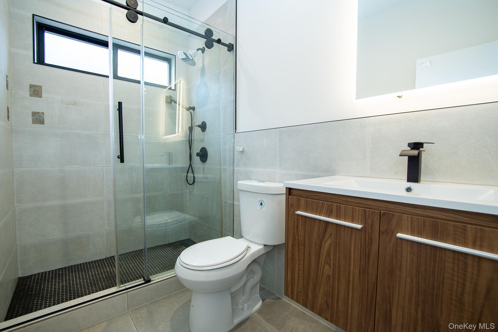 445 E 46th Street Brooklyn NY 11203 For Sale - Coldwell Banker Village ...