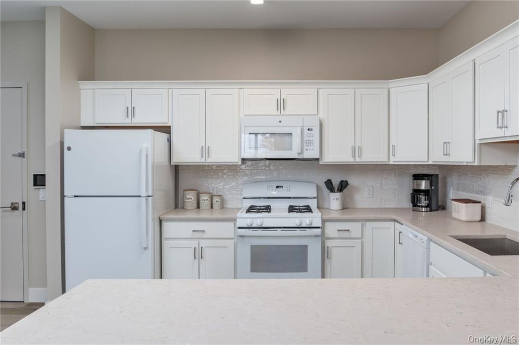 6 N Midland Avenue N, Nyack, NY 10960 | Ragetté Real Estate