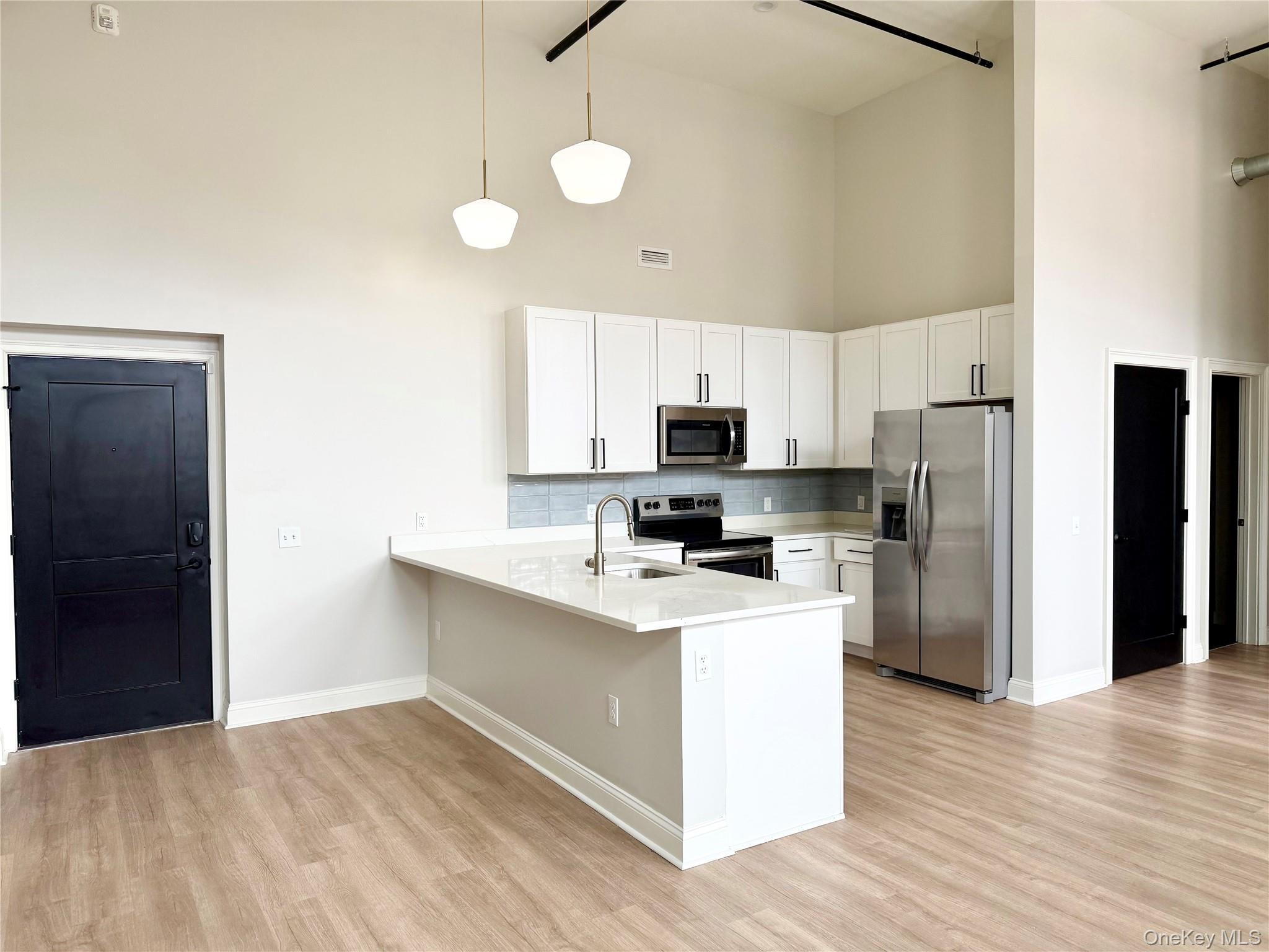 17 Anya Court # 301 Poughkeepsie NY 12603 For Sale - Coldwell Banker ...