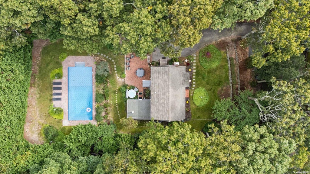 31 Widener Lane, Southampton NY, 11968 Property Listing: MLS® #L3587815