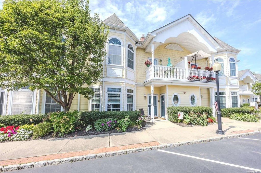 809 Emily Drive # 809, Patchogue NY, 11772 Property Listing: MLS® #L3576529