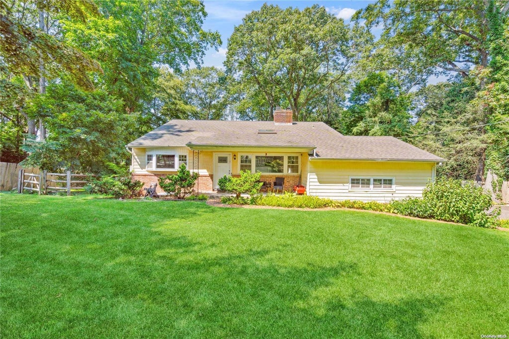 53 Hawxhurst Road, Cold Spring Harbor NY, 11724 Property Listing: MLS ...