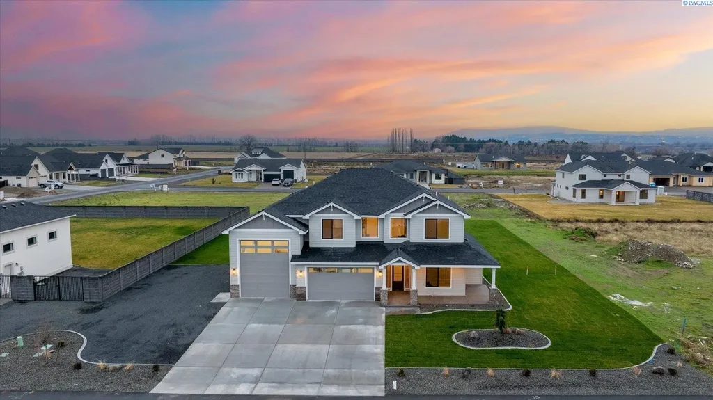 12716 Rock Creek Drive, Pasco Property Listing: MLS® #289613