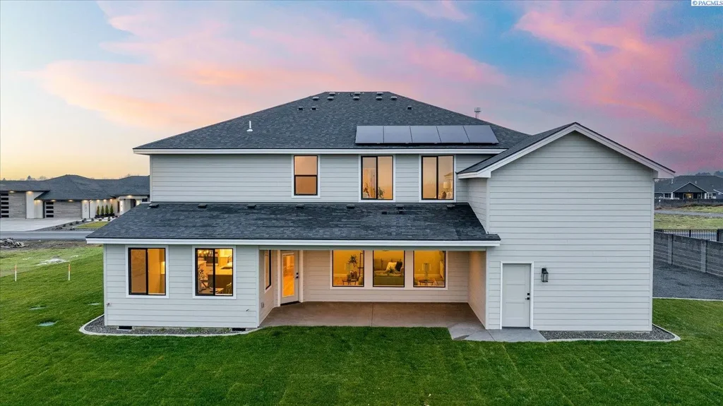 12716 Rock Creek Drive, Pasco Property Listing: MLS® #289613