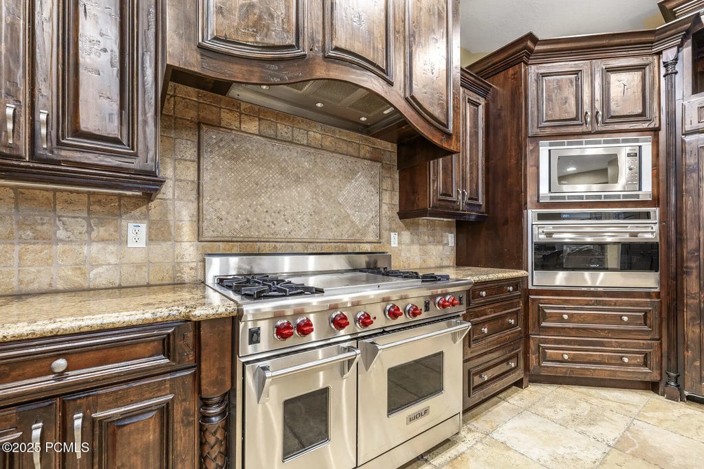 6150 S Murdoch Woods Place, Holladay Property Listing: MLS® #12600025