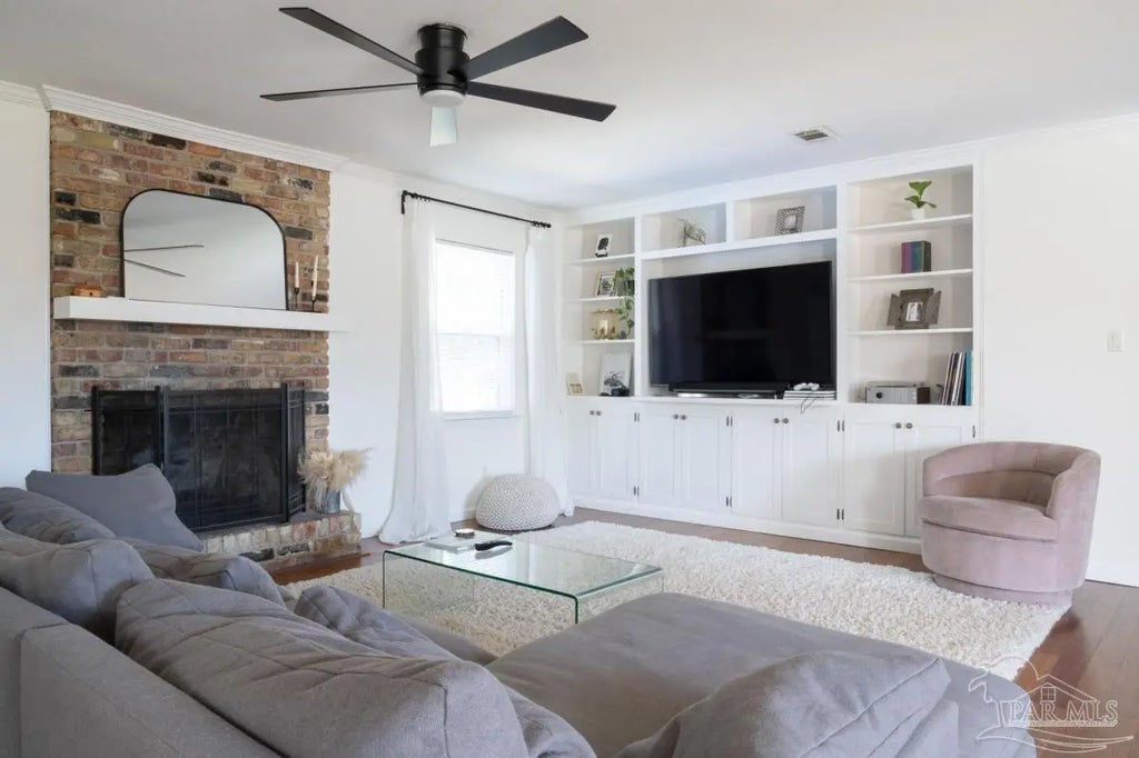 6269 Confederate Dr, Pensacola Property Listing: MLS® #675864