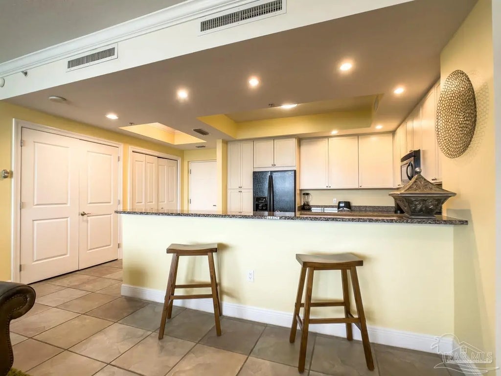 645 Lost Key Dr #203d, Pensacola Property Listing: MLS® #675535