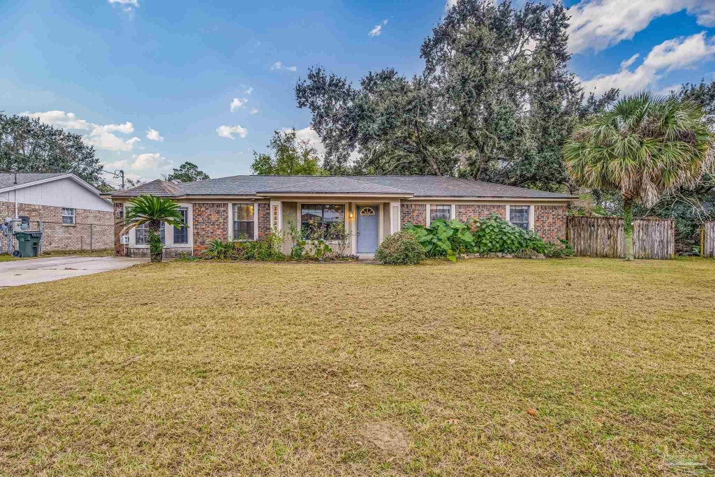 10495 Silver Creek Dr, Pensacola Property Listing: MLS® #674836