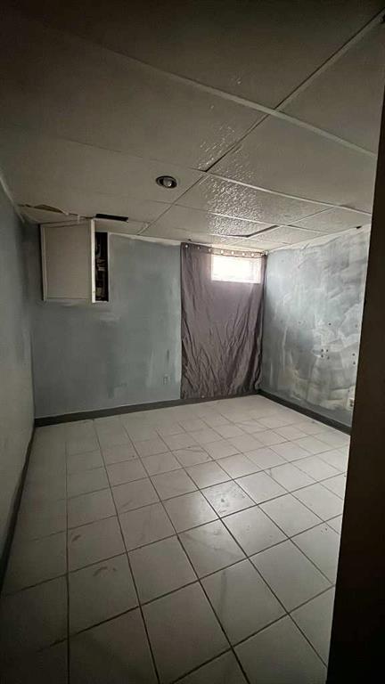 6551 Huntsbay Road Nw, Calgary, AB, T2K5R3