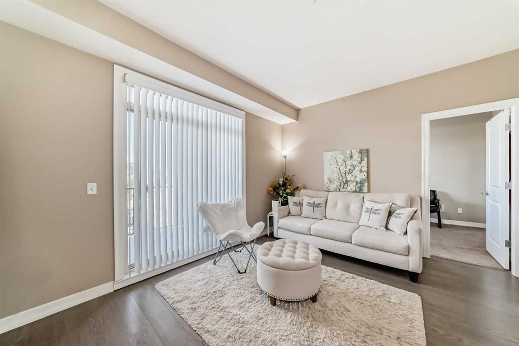 301, 117 Copperpond Southeast, Calgary Property Listing: MLS® #A2260840
