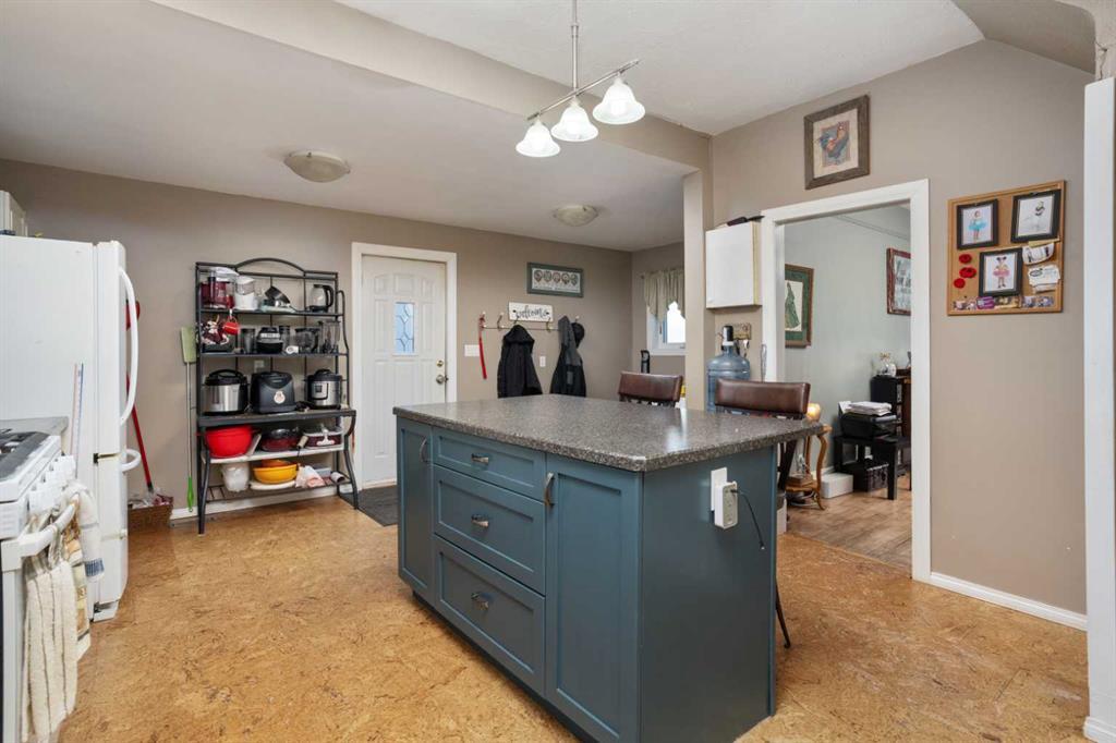 $289000 | NONE Detached for Sale at 42479 Rr 143 | Rural Flagstaff County