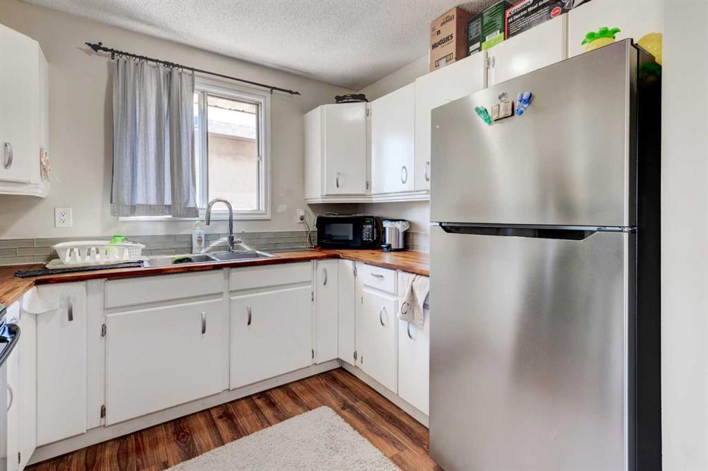 5 Fonda Drive Southeast Calgary T2A 6E4 - MLS A2277733