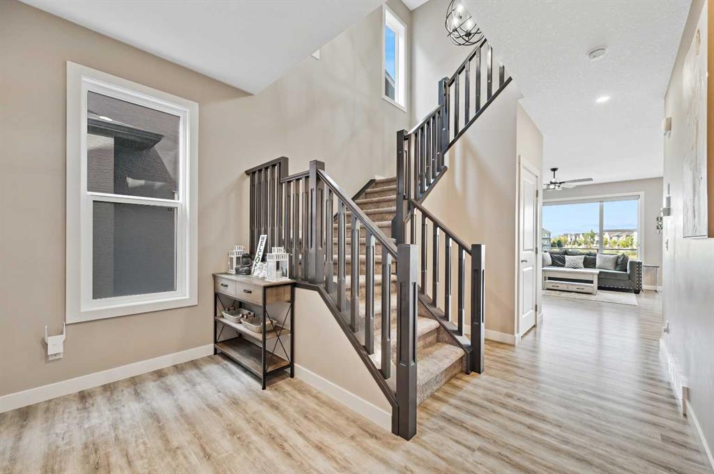 13 Cranbrook Cove Southeast Calgary T3M 2S9 - MLS A2278583