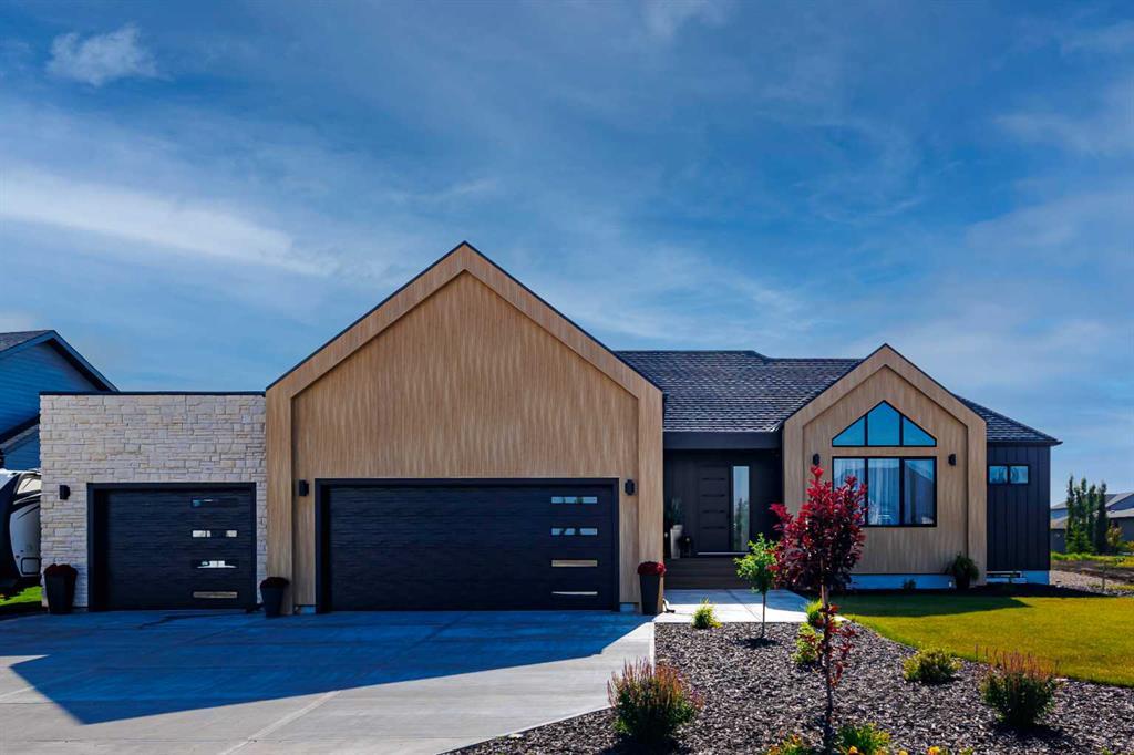 19 Monterra Way, Rural Rocky View County, AB, T4C 0G9