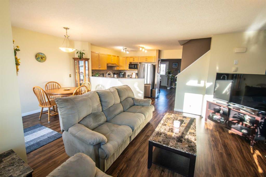 11 Saddlebrook Mews Ne, Calgary Property Listing: MLS® #A2279158