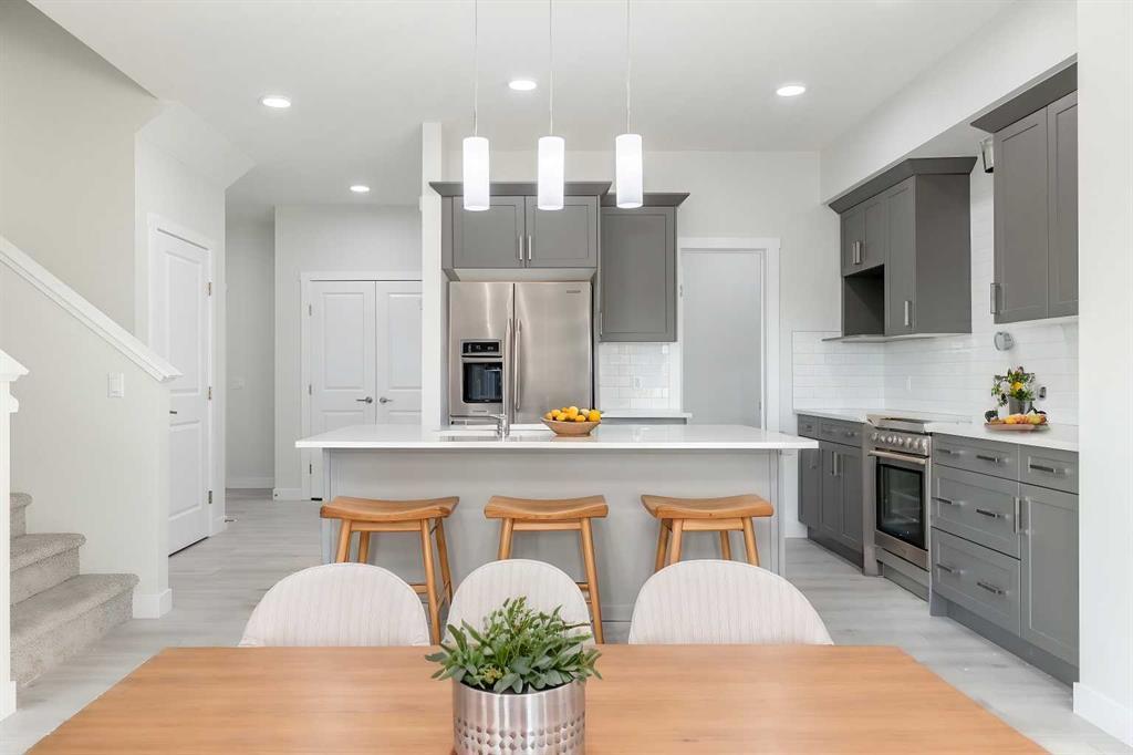 17 Sora Gardens Se 2 Storey Home for sale in Hotchkiss | Calgary Real ...