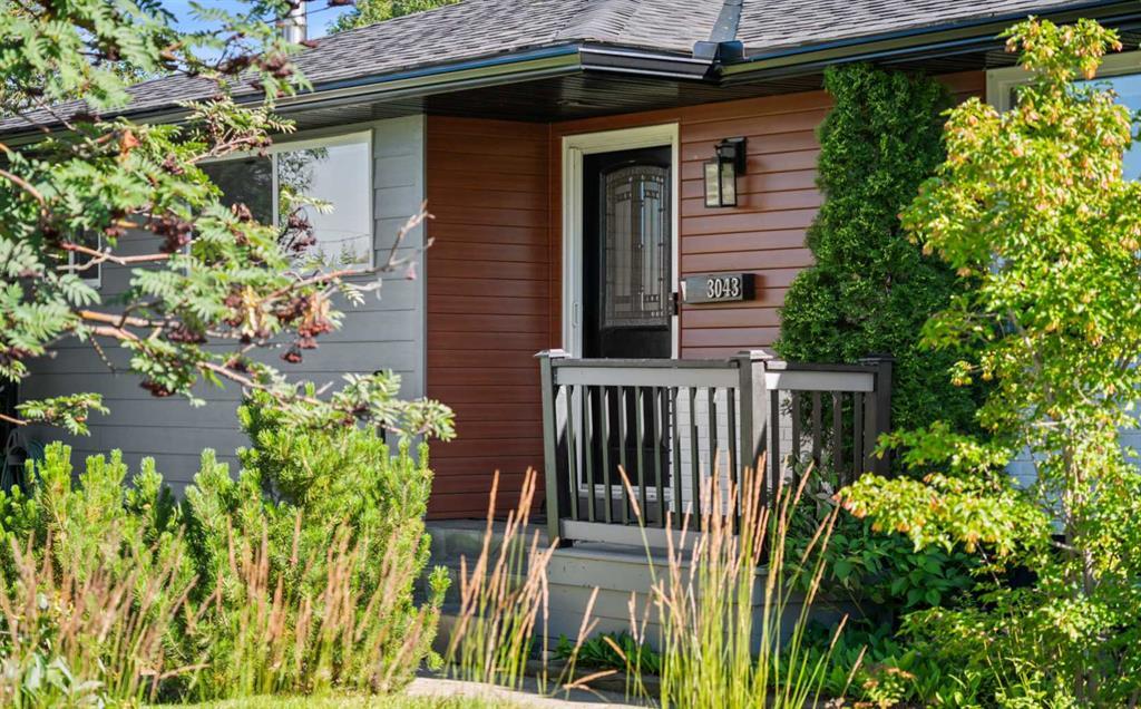 Xxxx Oakmoor Drive Sw Bungalow Home sold for $XXXXXX in Oakridge ...