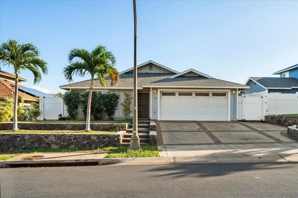 27 Nokekula St, Wailuku Property Listing: MLS® #408576