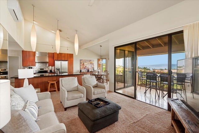 Just Listed By Evan: Wailea Ekahi 6F | 1bd/2bth Ocean View Unit