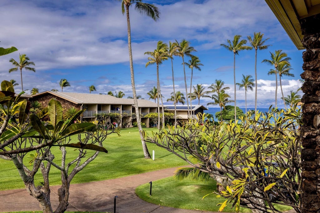 Napili Shores C215 : 5315 Lower Honoapiilani Rd, Unit C215, Napili/Kahana/Honokowai, HI 96761 ...
