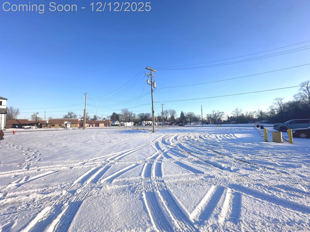 11630 Ozga Street, Romulus city Property Listing: MLS® #20251059173