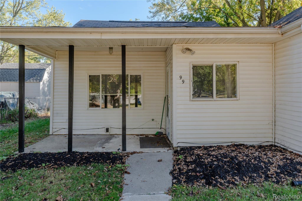 99 Calvert Avenue, Waterford charter township Property Listing: MLS ...