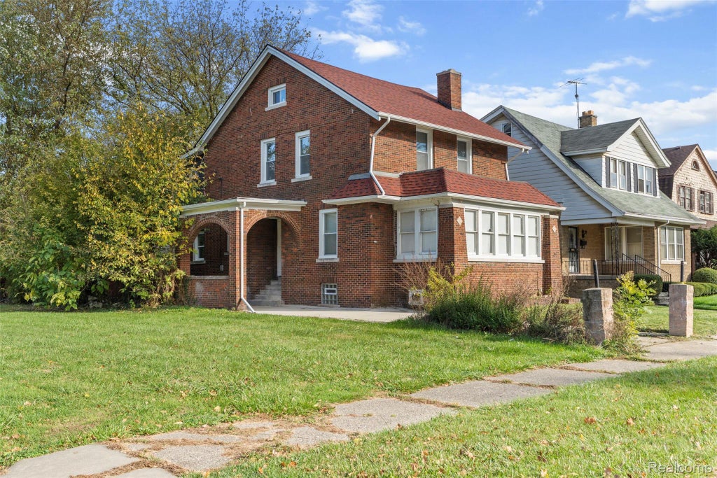 388 Chalmers Avenue, Detroit city Property Listing: MLS® #20251048466