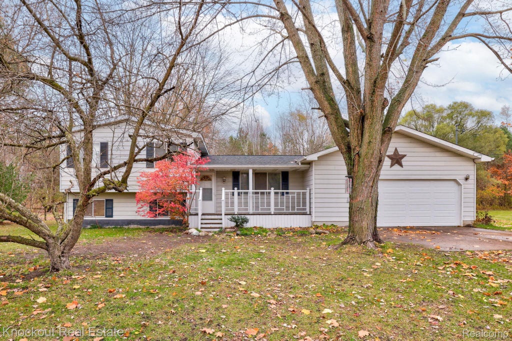 10456 Nichols Road, Montrose charter township Property Listing: MLS ...
