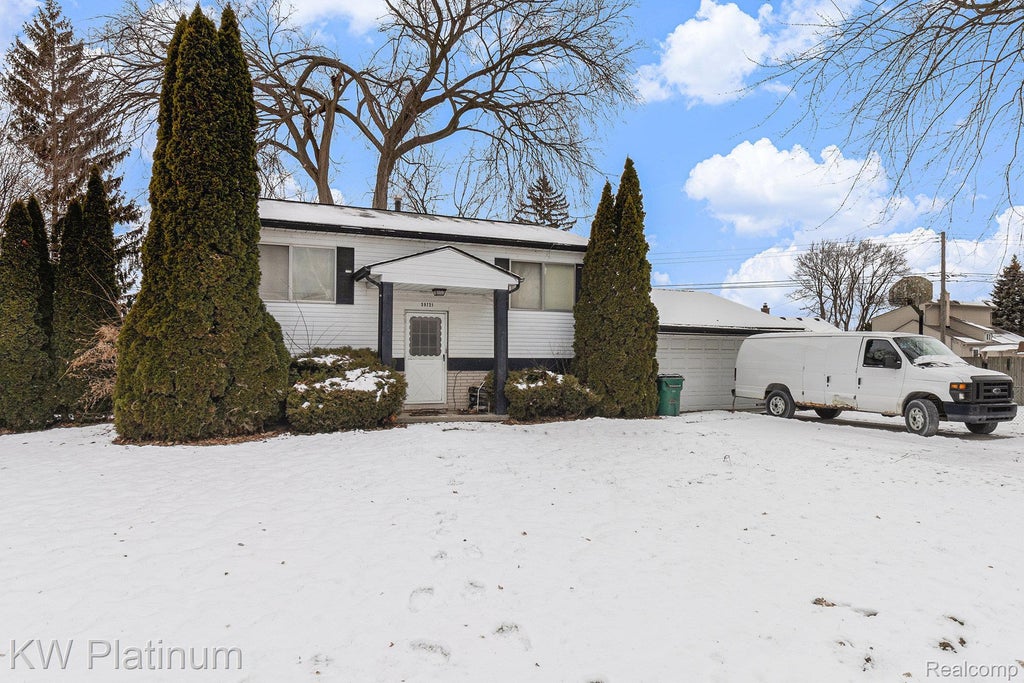 39721 Camp Street, Harrison charter township Property Listing: MLS ...