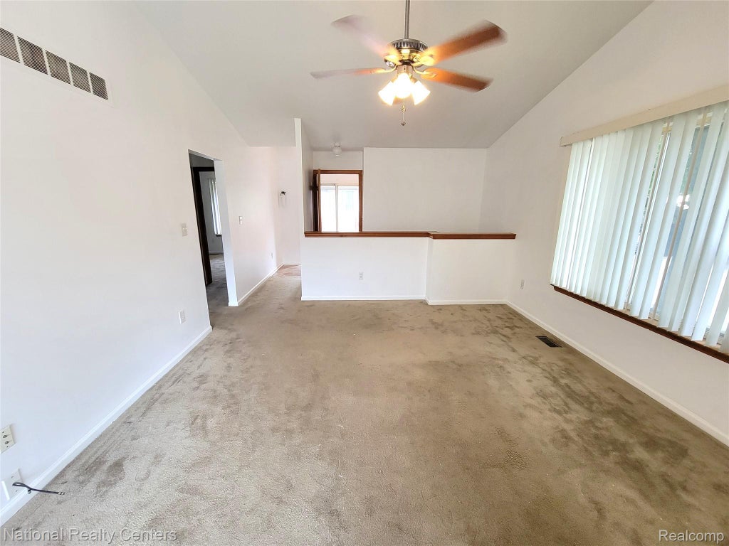 26811 Villa Calabrese, Warren city Property Listing: MLS® #20261000797