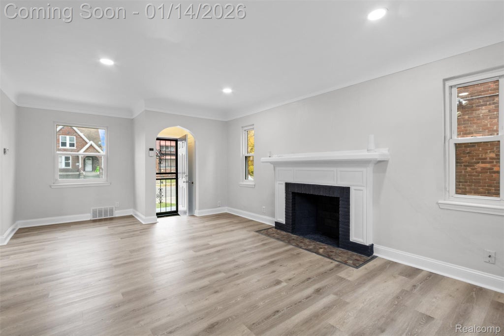 4364 Somerset Avenue, Detroit city Property Listing: MLS® #20261002447