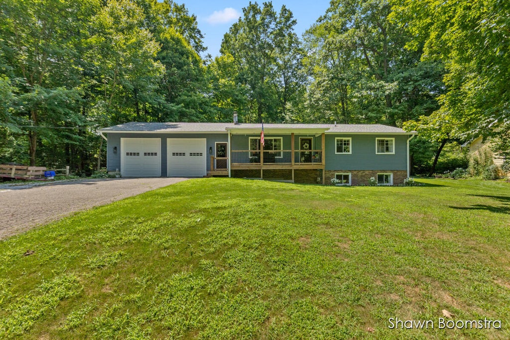 6501 Thornapple River Drive Se, Caledonia township Property Listing: MLS® #65025038045
