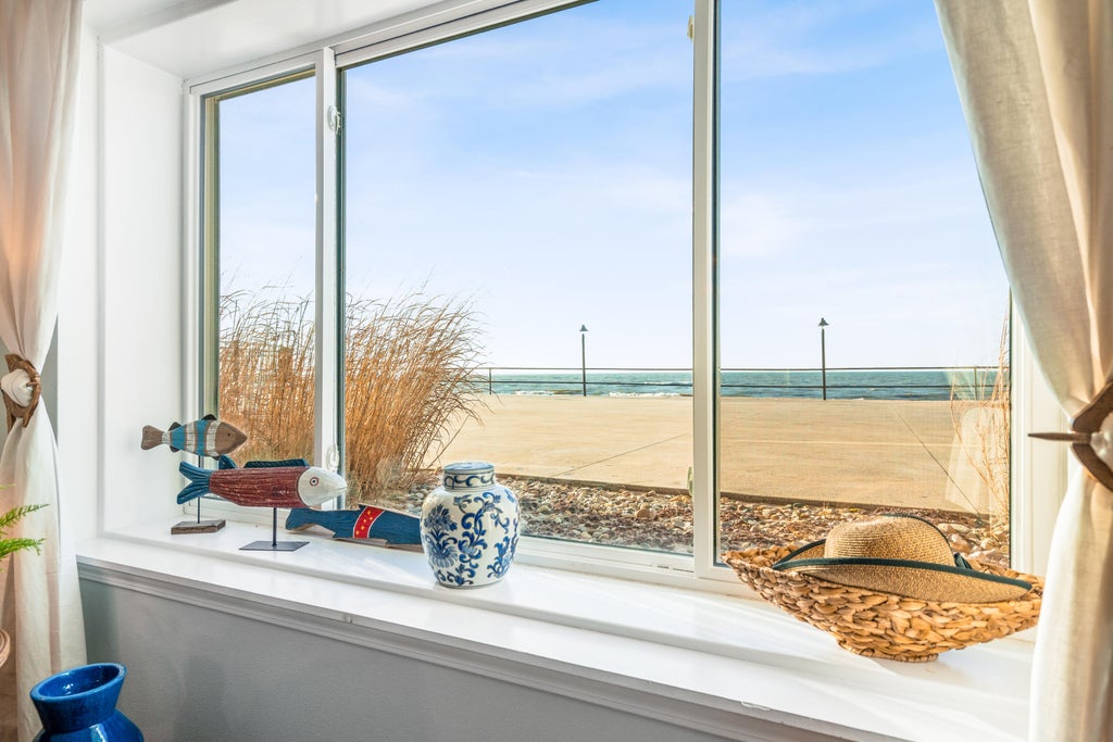 225 N Shore Drive Unit: 001, South Haven city Property Listing: MLS ...