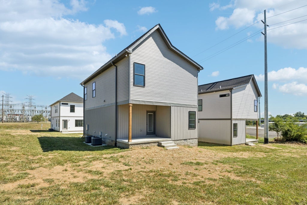 119 E Campbell Rd B, Madison Property Listing: MLS® #2989869